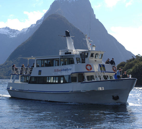 Cruise Milford | Cruises from Queenstown & Te Anau, NZ